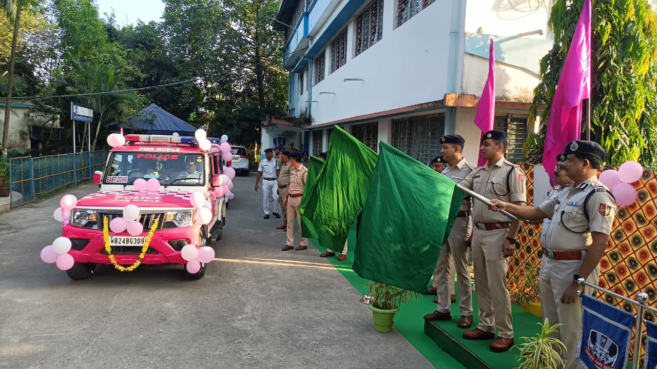 Siliguri Police Commissionerate launches ‘Pink Mobile Patrolling Van ...